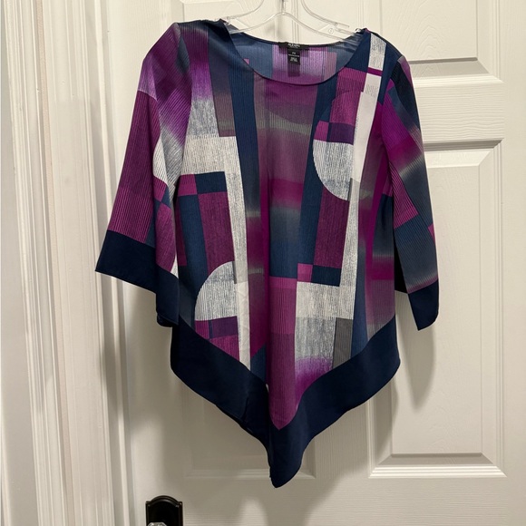Alfani | Tops | Alfani Womens Top Pink Blue And White Geometric Design ...